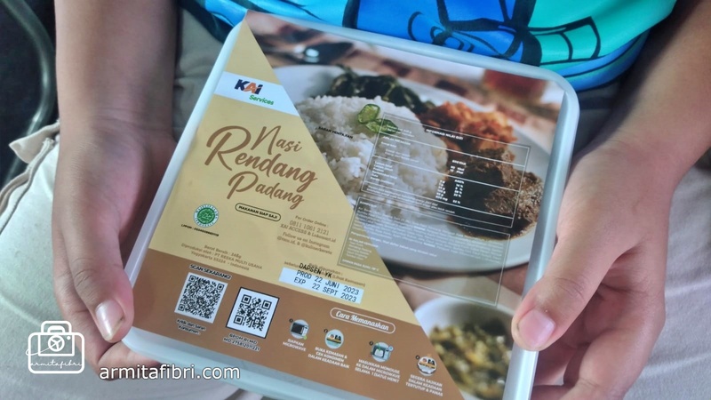 Makanan di Kereta Api Sekarang Makin Enak - Armita Fibri